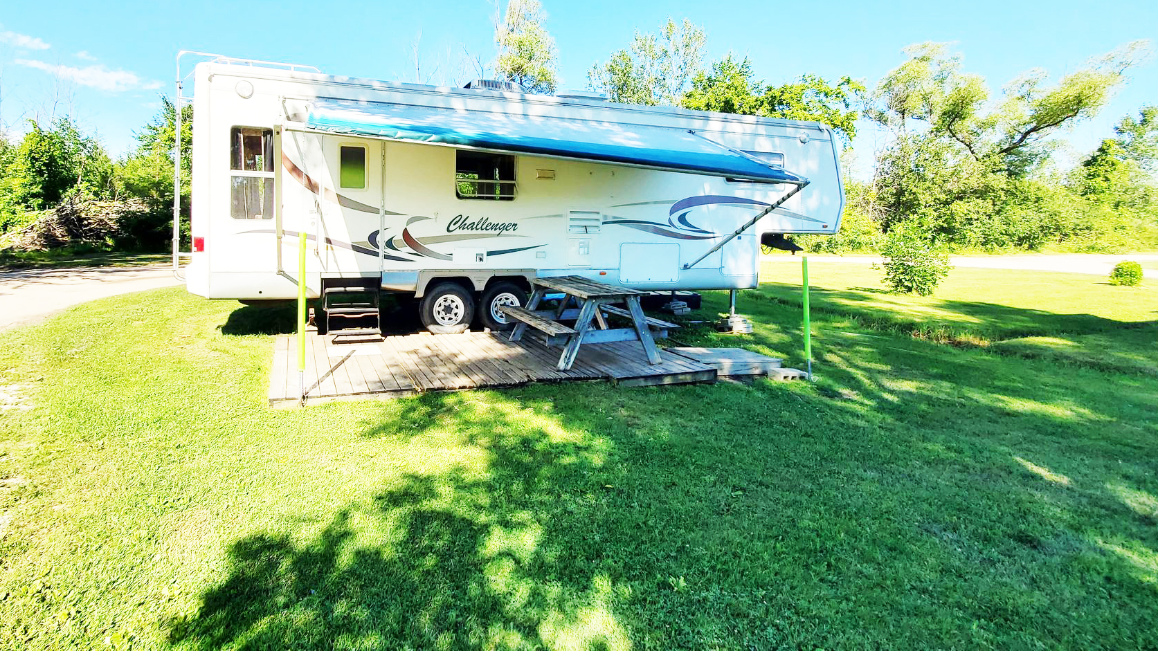 Lazy Days Campground - Rentals